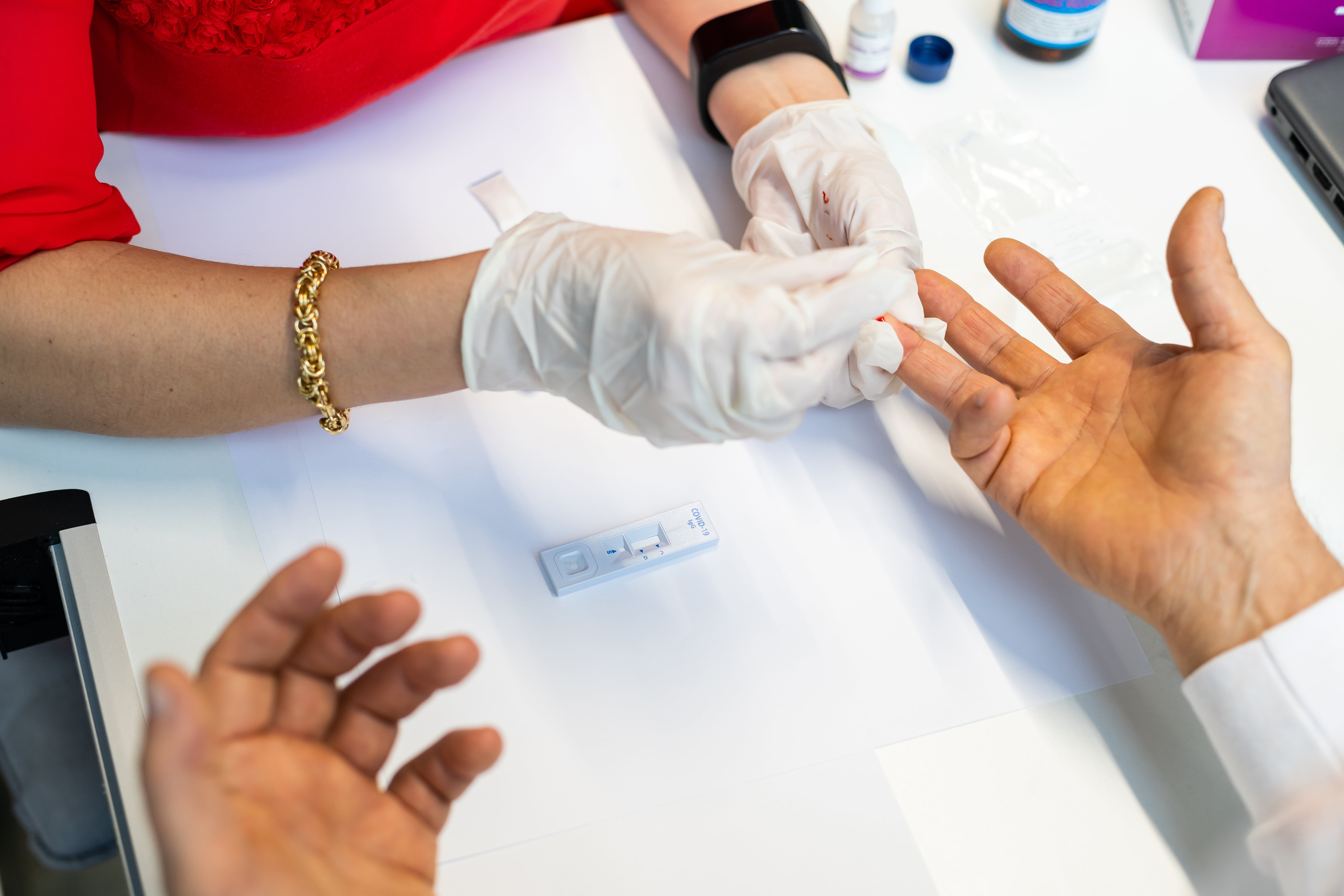 Cholesterol Testing – Medisave UK