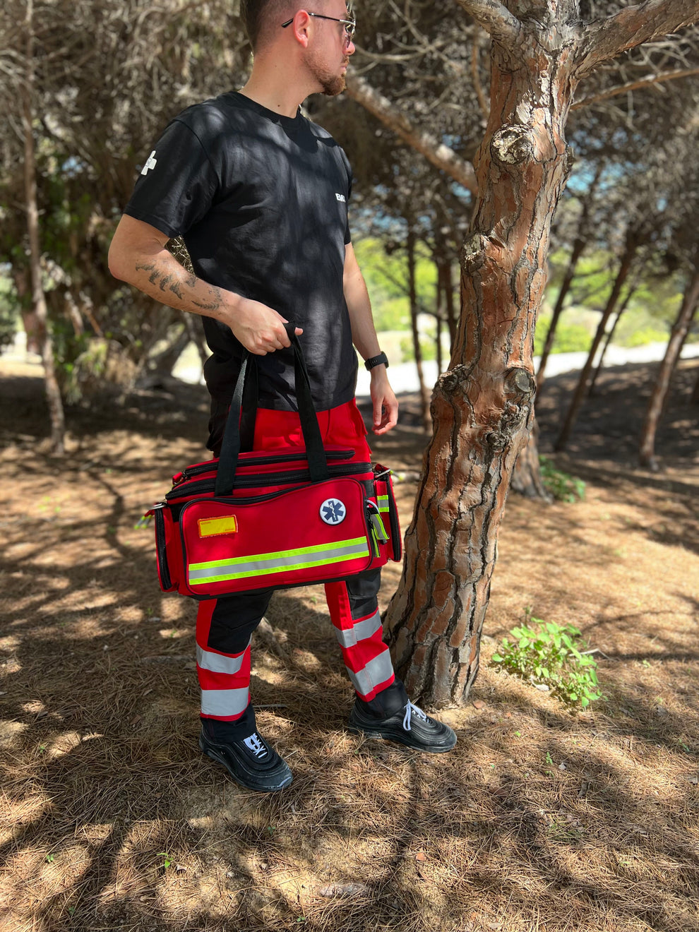 Elite Bag Emergency Basic Life Support Bag – Medisave UK