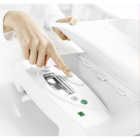 SECA 385 Portable Electronic Baby/Toddler Scale Extra Capacity & Detac ...