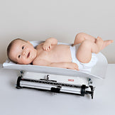 SECA 745 Mechanical Baby Scale – Medisave UK